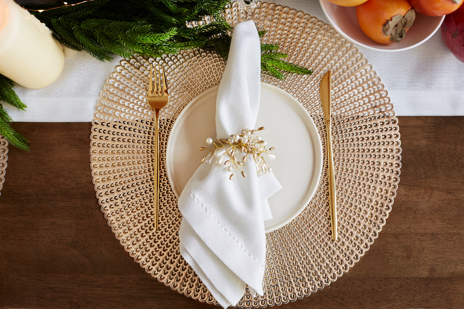 Luxurious Easy-Care Table Linens